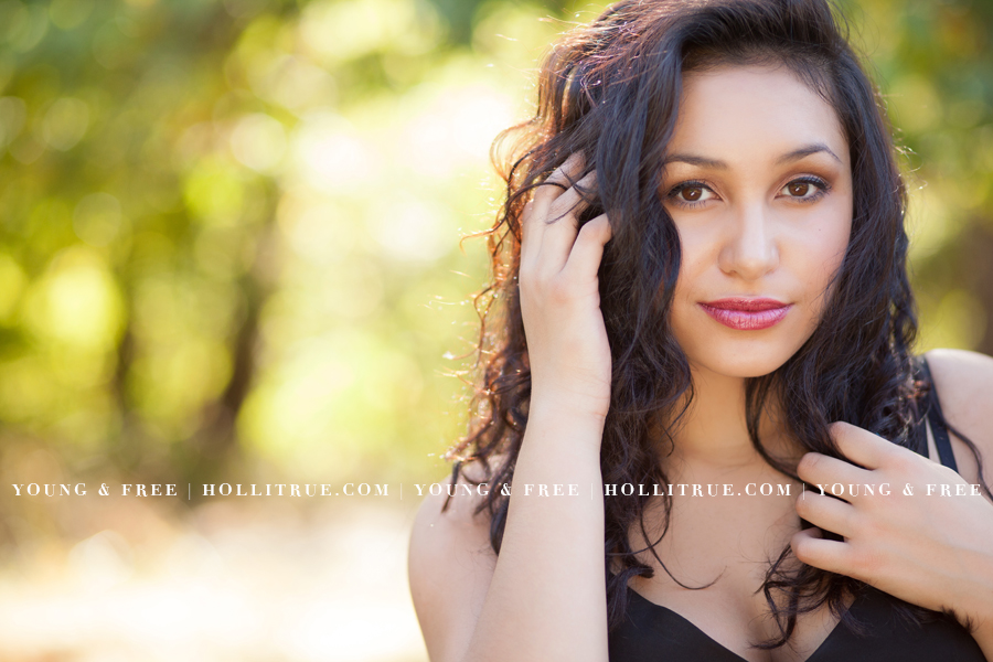 Victoria | Oregon Senior Photography | Holli True Senior Photography Blog